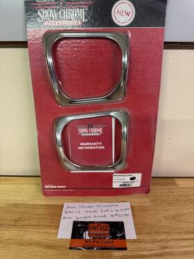 SHOW CHROME 52-790 Rear Speaker Accents
